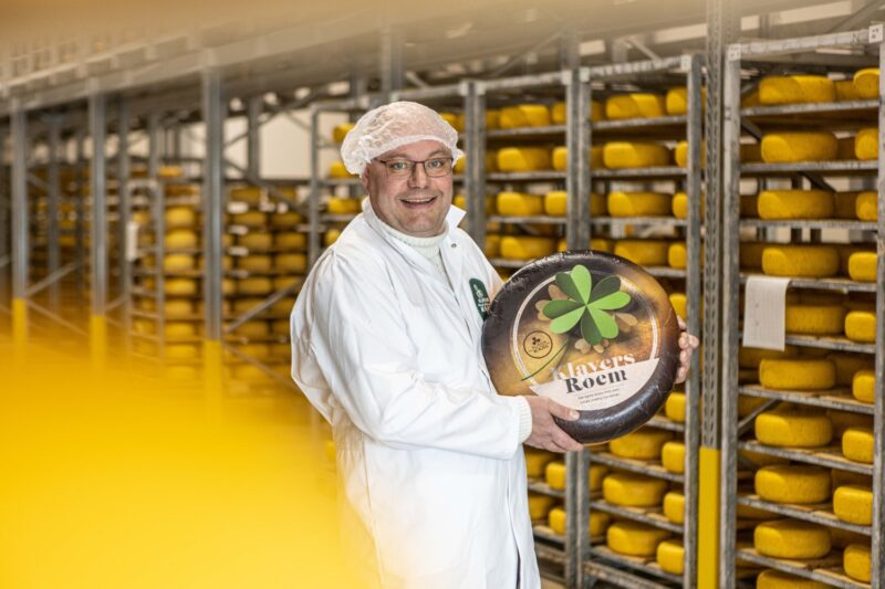 “We zijn een specialiteiten-fabriek voor volle melk” – Geitenhouderij